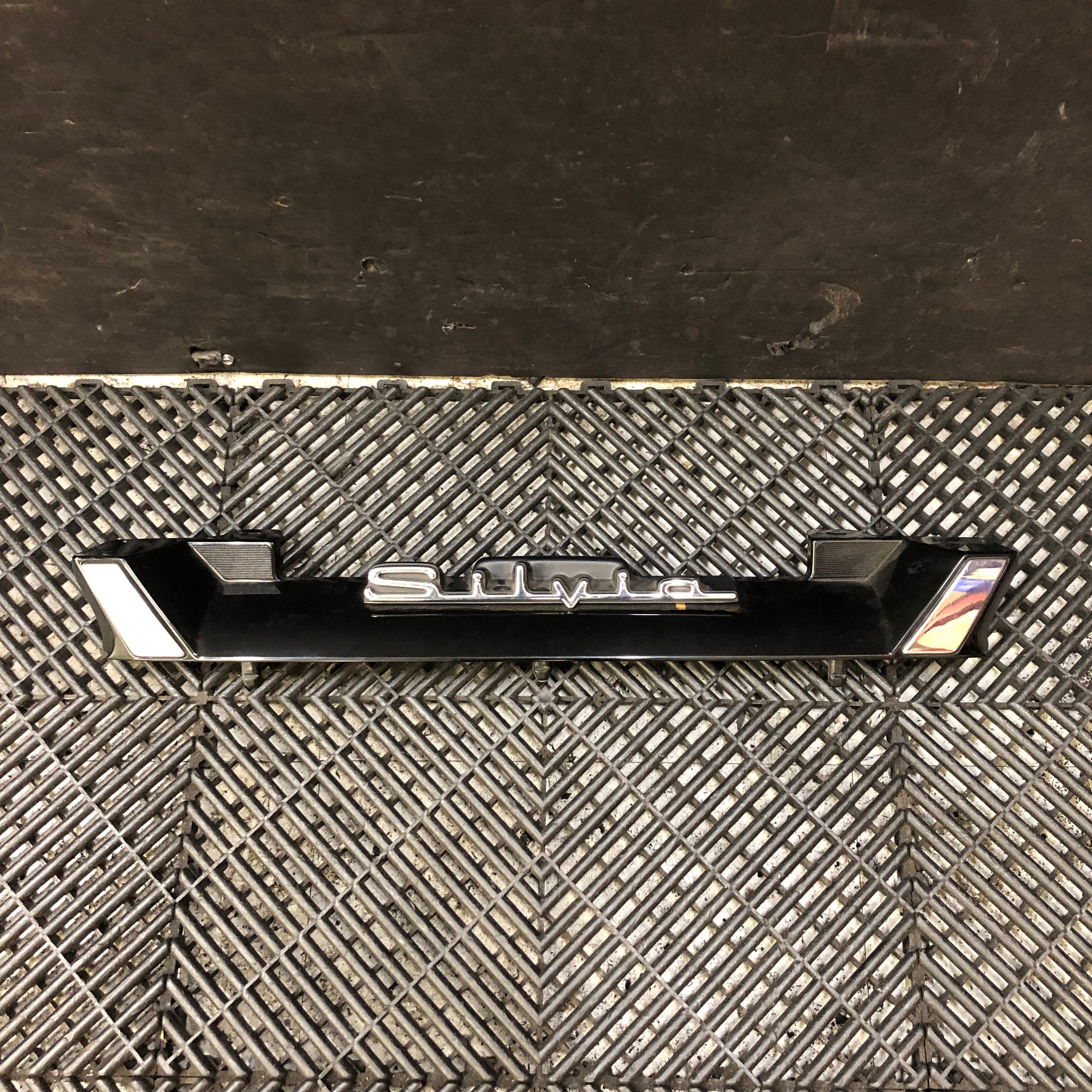 Nissan Silvia S14 Zenki Front Grille #0414 | UP GARAGE Garden Grove