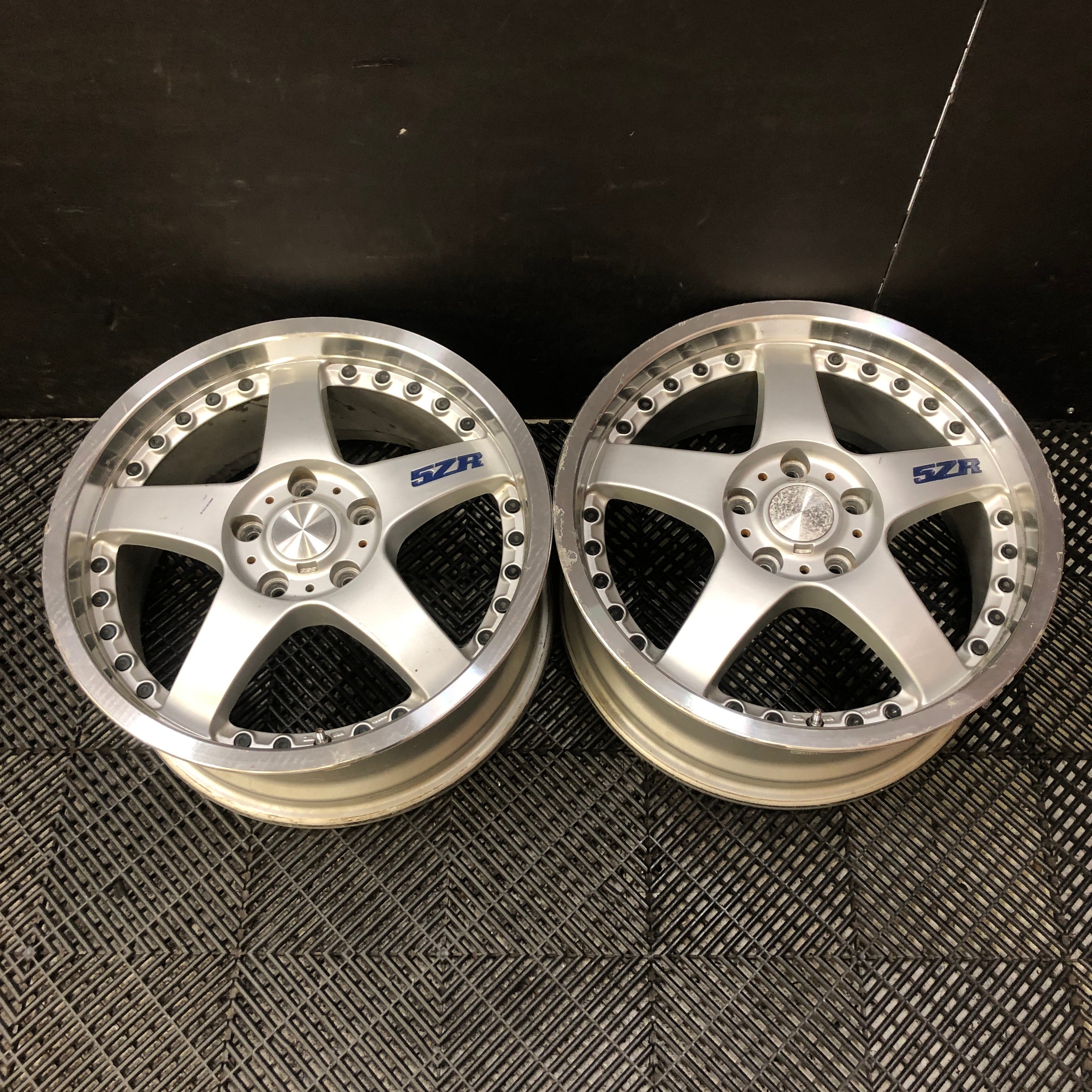 5zigen 5ZR Pair | UP GARAGE Garden Grove