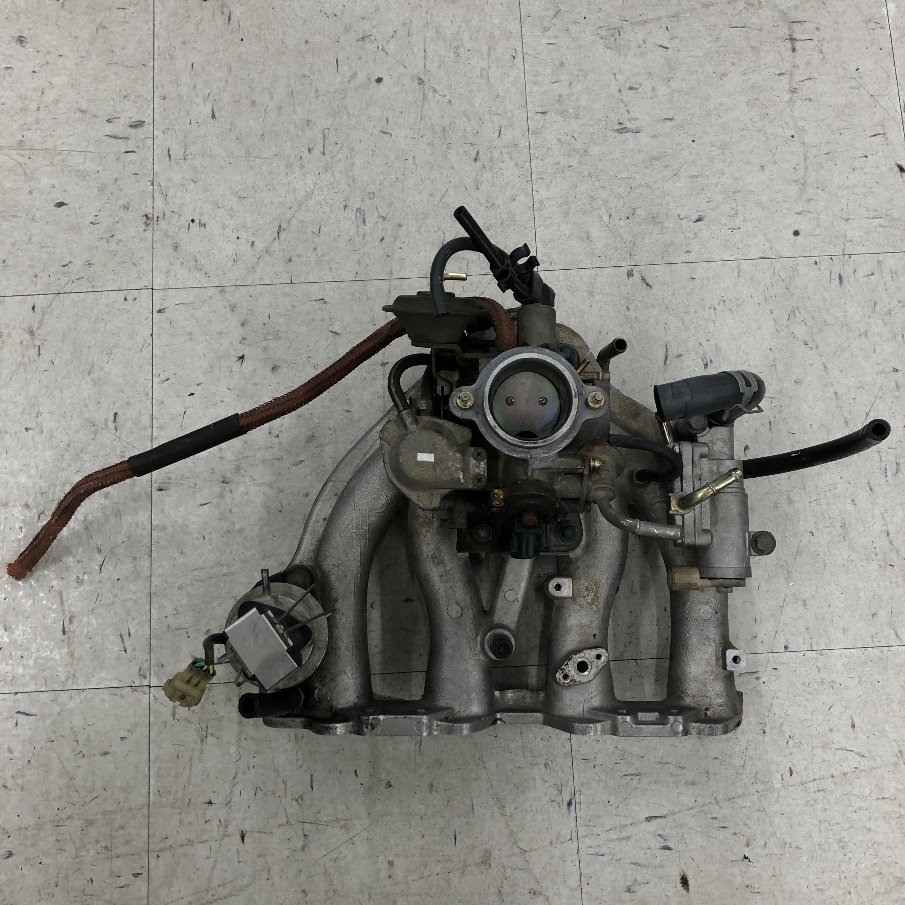 Honda D15 Intake Manifold #0324 | UP GARAGE Garden Grove