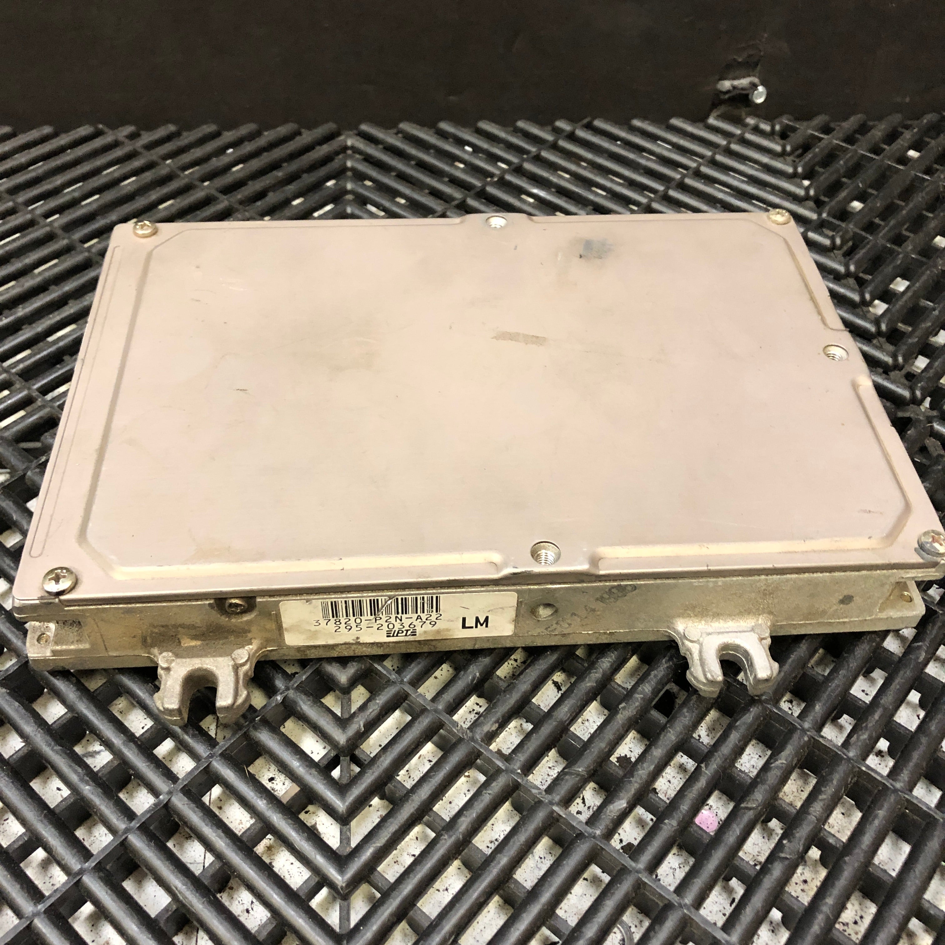 ★MEGA SALE★ Honda Civic EX VTEC M/T ECU #0818 | UP GARAGE Garden Grove