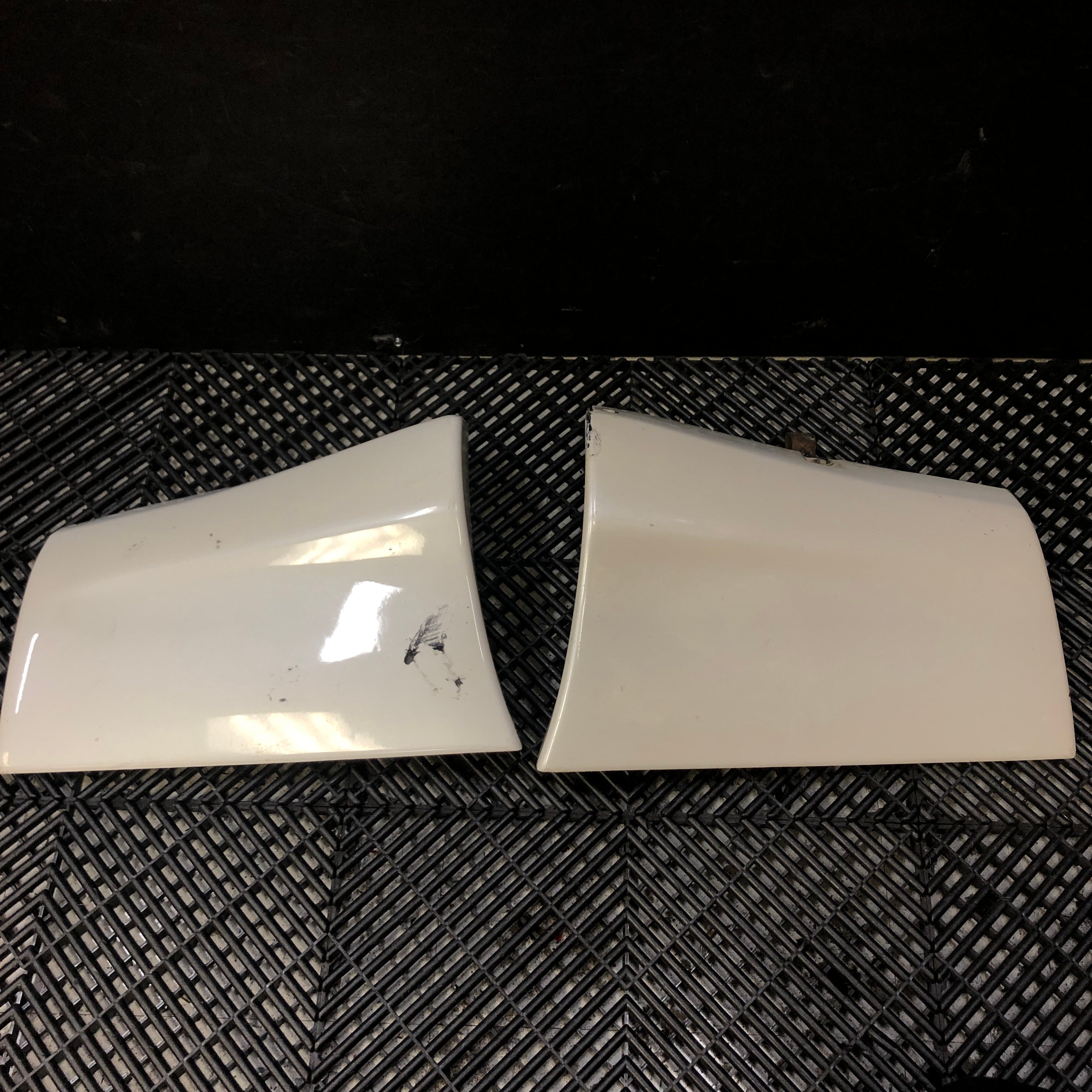 NISSAN S14 JDM Navan Rear Spats White #0911 | UP GARAGE Garden Grove