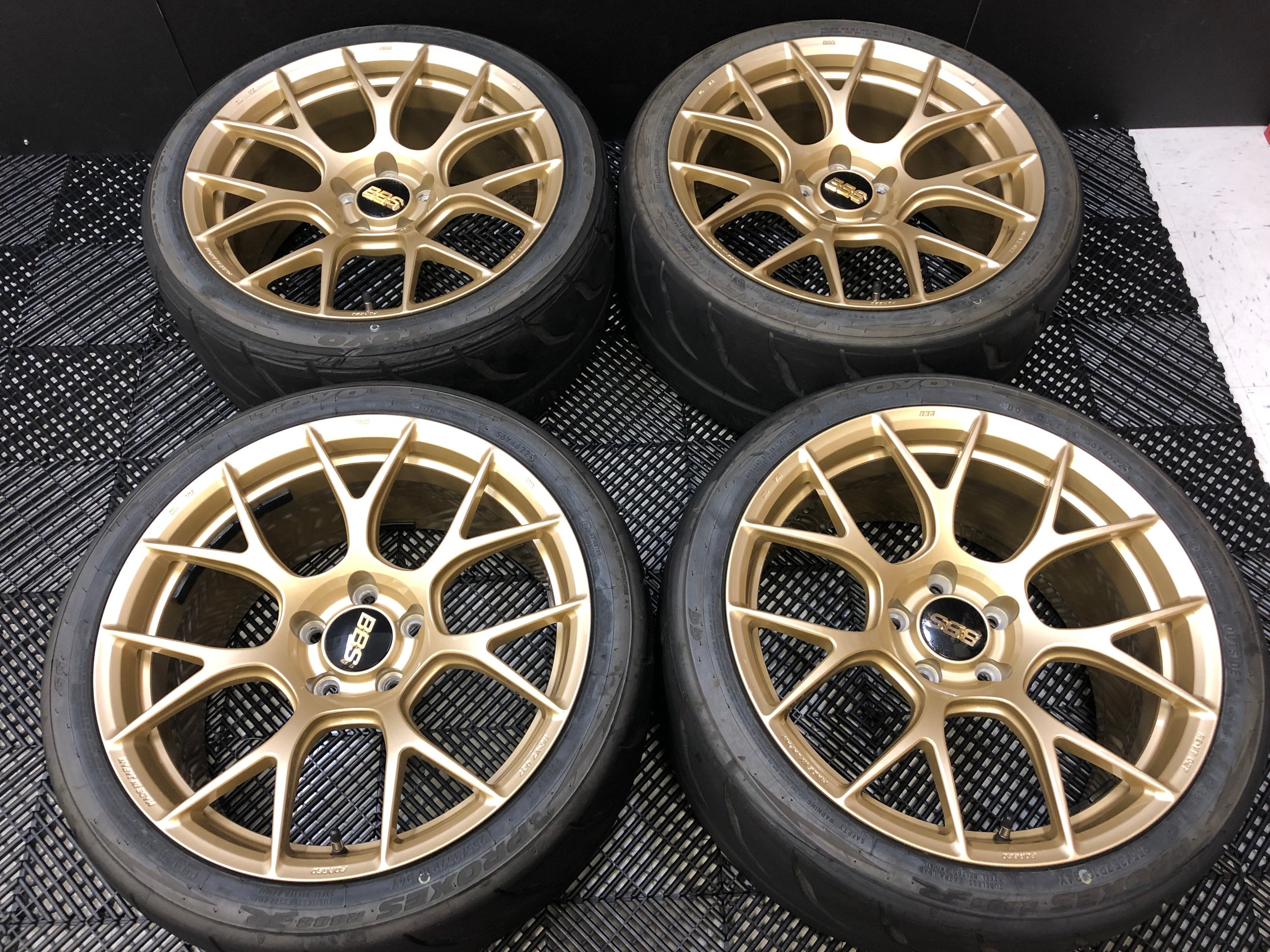 UP GARAGE Garden Grove