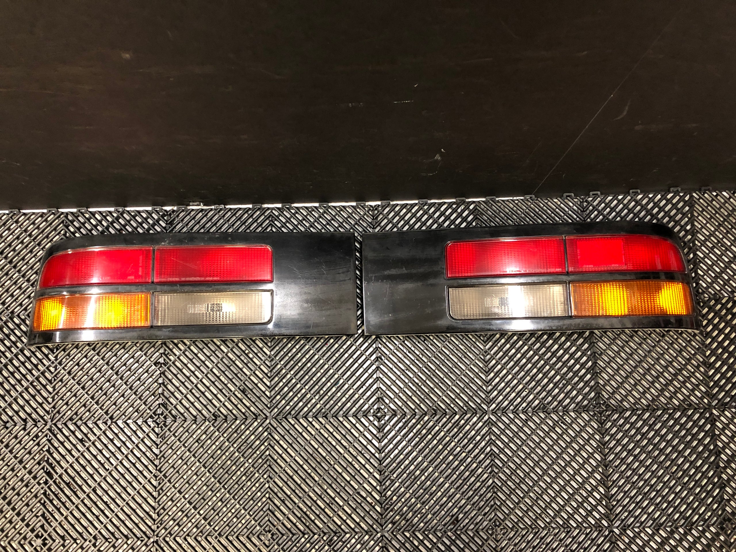 ★SALE★ Mazda RX7 FC3S Zenki Taillights #0713 | UP GARAGE Garden Grove
