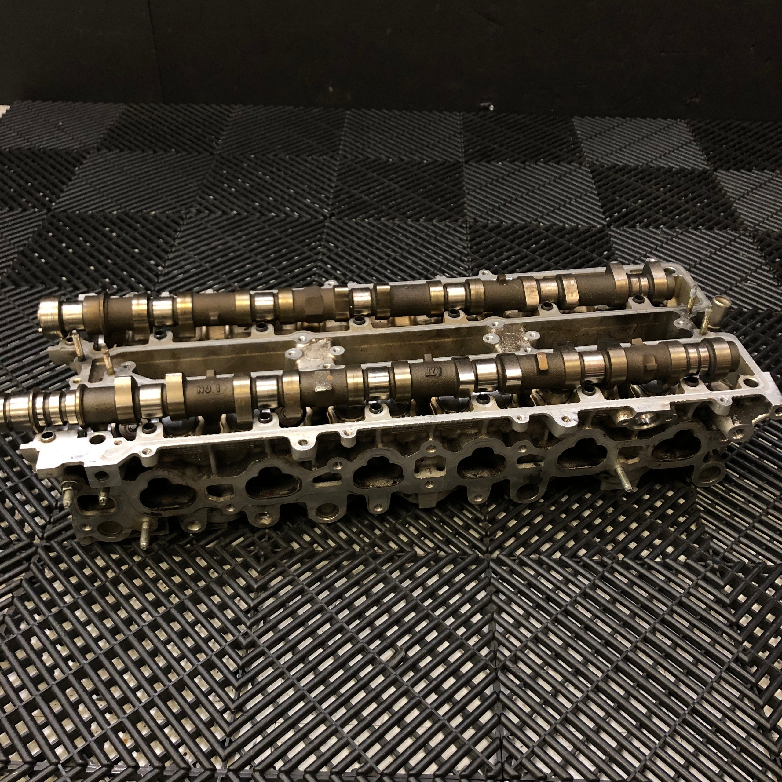 Toyota 2JZ-GE VVTI Cylinder Head and Cams #0919 | UP GARAGE Garden Grove