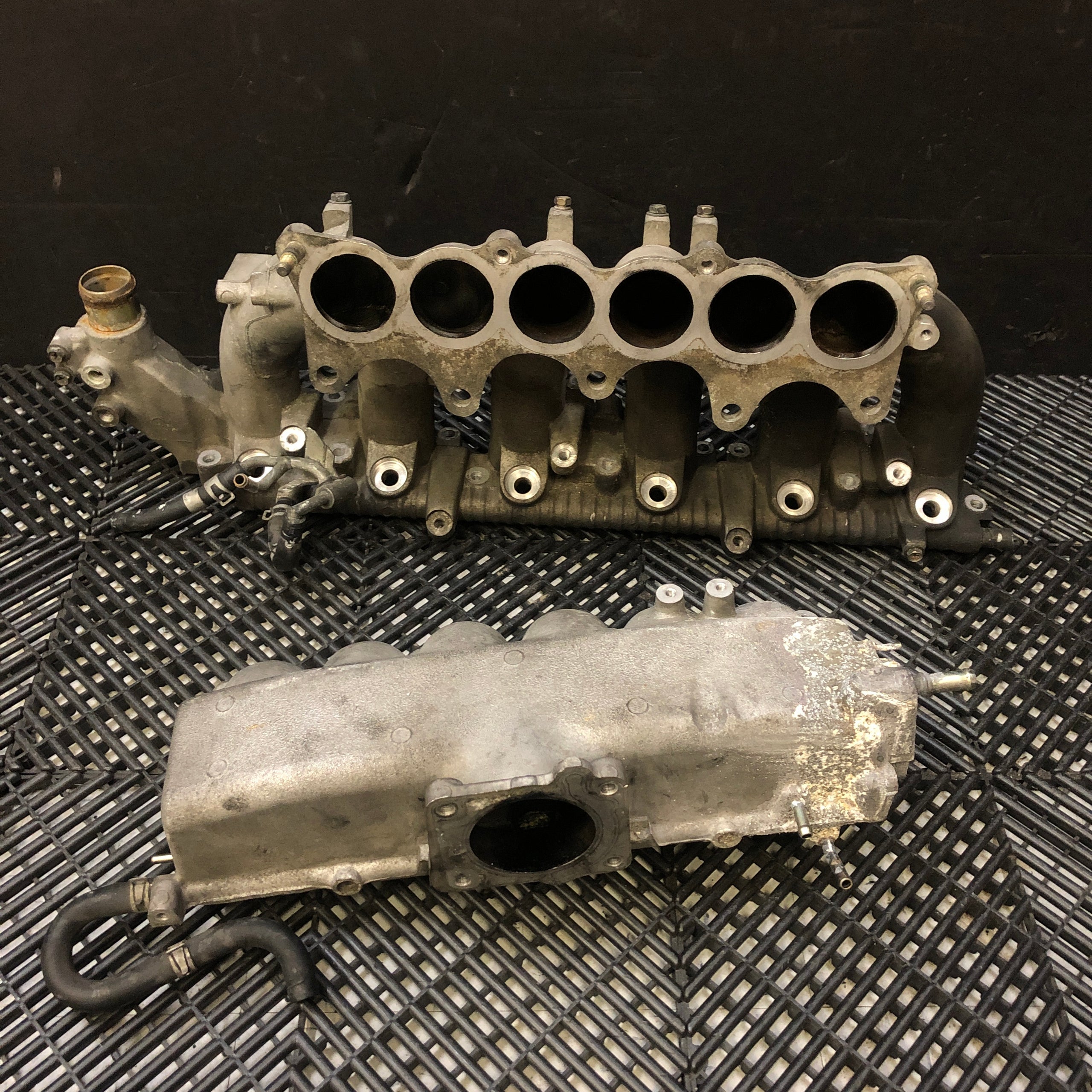 NISSAN OEM Intake Manifold RB25DET #1010 | UP GARAGE Garden Grove